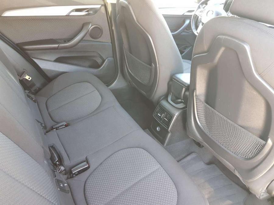 Blue BMW X1 2016 in Siauliai, with an engine capacity of 2.00 L and mileage of 252 thousand km for 11900 €, photo 12 on AUTOMOTO.COM.LV