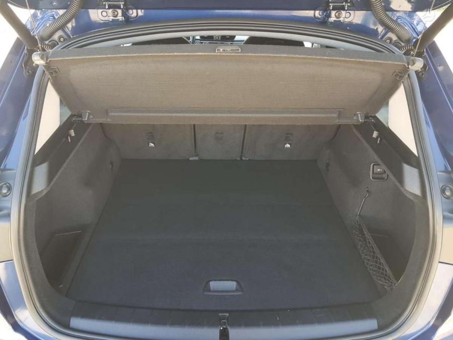 Blue BMW X1 2016 in Siauliai, with an engine capacity of 2.00 L and mileage of 252 thousand km for 11900 €, photo 15 on AUTOMOTO.COM.LV