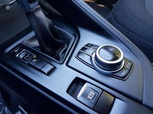 Blue BMW X1 2016 in Siauliai, with an engine capacity of 2.00 L and mileage of 252 thousand km for 11900 €, photo 19 on AUTOMOTO.COM.LV
