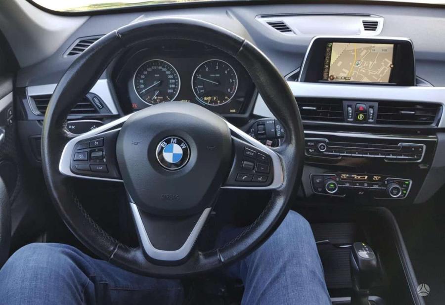 Blue BMW X1 2016 in Siauliai, with an engine capacity of 2.00 L and mileage of 252 thousand km for 11900 €, photo 20 on AUTOMOTO.COM.LV