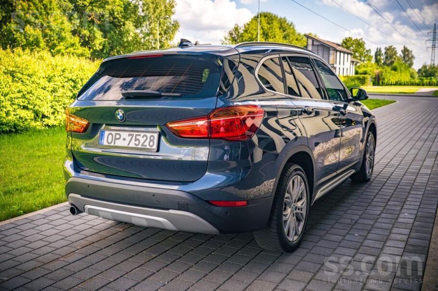 Blue BMW X1 2016 in Riga, with an engine capacity of 2.00 L and mileage of 284 thousand km for 11990 €, photo 5 on AUTOMOTO.COM.LV