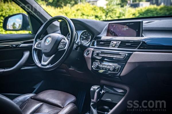 Zils BMW X1 2016 Rīga, ar dzinēja tilpumu 2.00 L un nobraukumu 284 tūkst. km par 11990 €, foto 7 vietnē AUTOMOTO.COM.LV