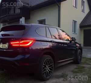 Zils BMW X1 2016 Rīga, ar dzinēja tilpumu 1.50 L un nobraukumu 302 tūkst. km par 11999 €, foto 10 vietnē AUTOMOTO.COM.LV