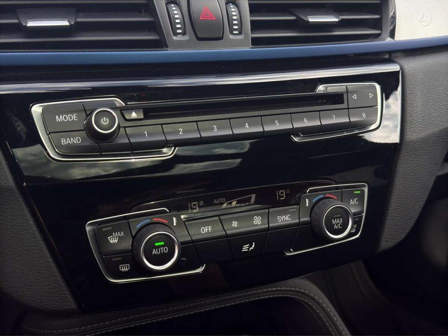 Zils BMW X1 2016 Kauņa, ar dzinēja tilpumu 2.00 L un nobraukumu 199 tūkst. km par 14799 €, foto 17 vietnē AUTOMOTO.COM.LV