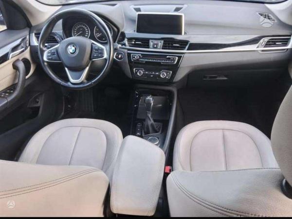 BMW X1 2016 in Kaunas on AUTOMOTO.COM.LV Blue BMW X1 2016 in Kaunas, with an engine capacity of 2.00 L and mileage of 380 thousand km for 6300 €, photo 11 on AUTOMOTO.COM.LV