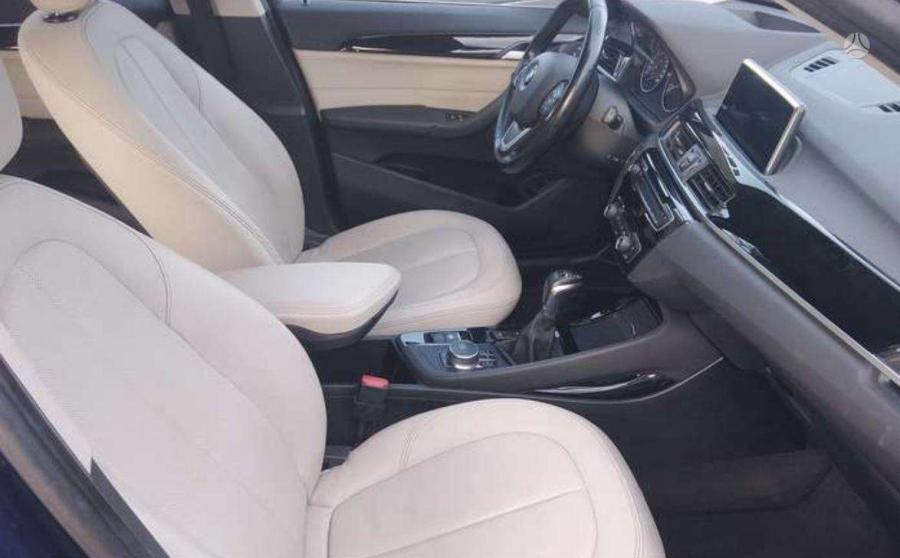 Blue BMW X1 2016 in Kaunas, with an engine capacity of 2.00 L and mileage of 380 thousand km for 6300 €, photo 15 on AUTOMOTO.COM.LV