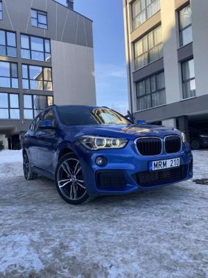 Zils BMW X1 2017 Kauņa, ar dzinēja tilpumu 2.80 L un nobraukumu 130 tūkst. km par 17500 €, foto  vietnē AUTOMOTO.COM.LV