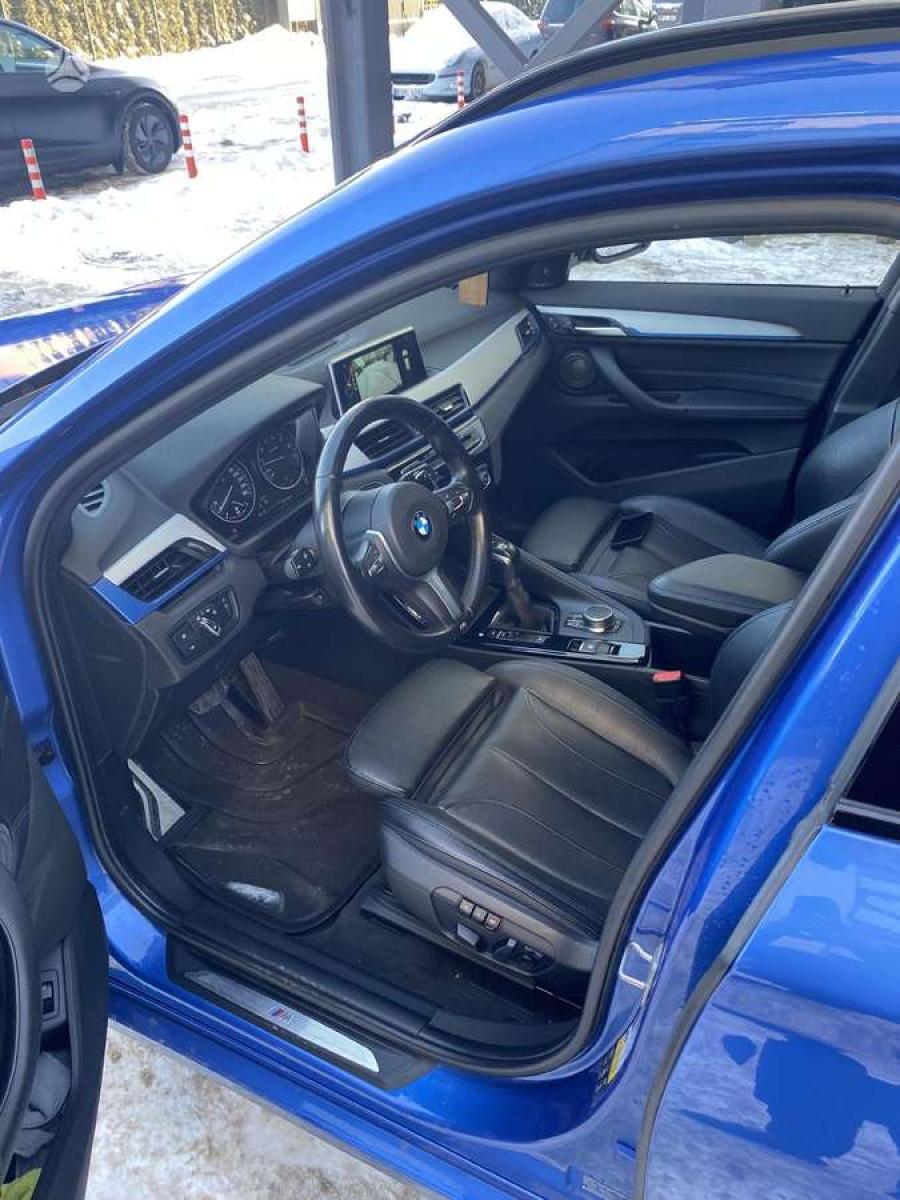 Blue BMW X1 2017 in Kaunas, with an engine capacity of 2.80 L and mileage of 130 thousand km for 17500 €, photo 11 on AUTOMOTO.COM.LV