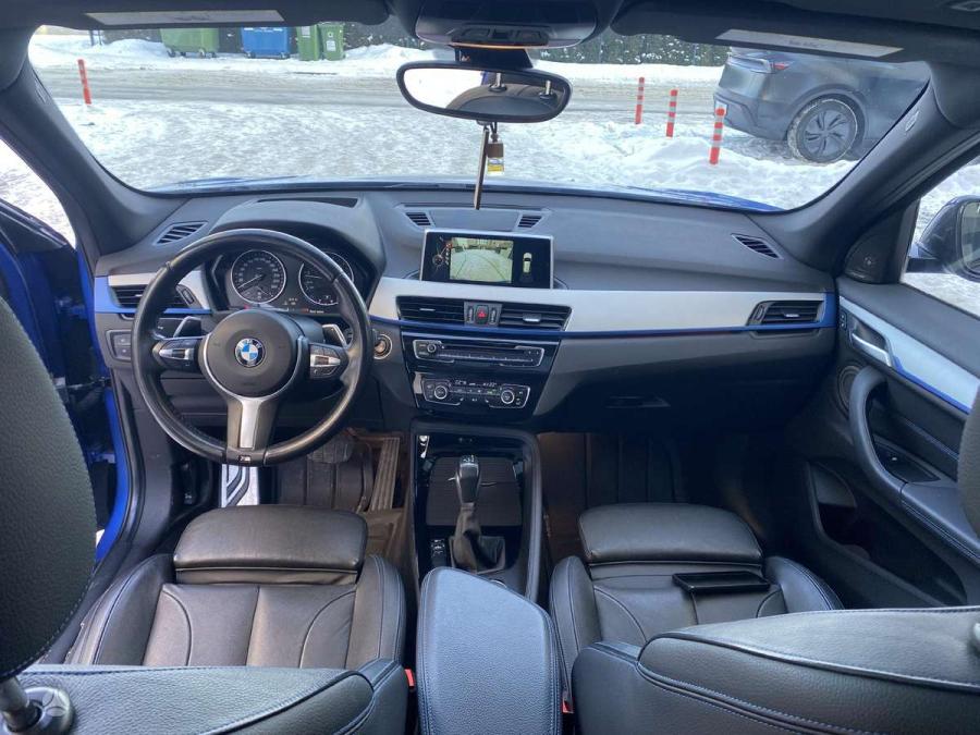 Blue BMW X1 2017 in Kaunas, with an engine capacity of 2.80 L and mileage of 130 thousand km for 17500 €, photo 13 on AUTOMOTO.COM.LV
