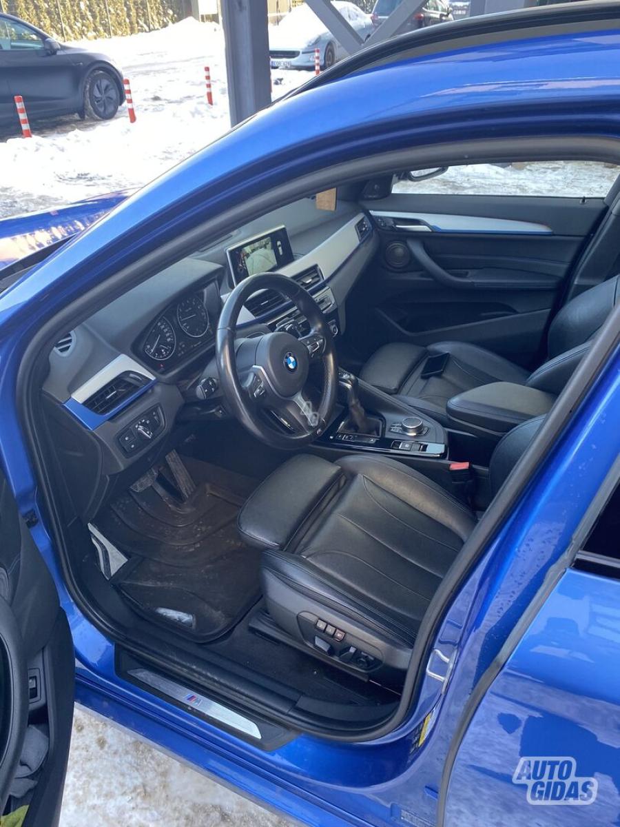 Blue BMW X1 2017 in Kaunas, with an engine capacity of 2.00 L and mileage of 130 thousand km for 17500 €, photo 11 on AUTOMOTO.COM.LV