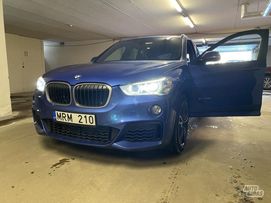 Blue BMW X1 2017 in Kaunas, with an engine capacity of 2.00 L and mileage of 130 thousand km for 17500 €, photo 20 on AUTOMOTO.COM.LV