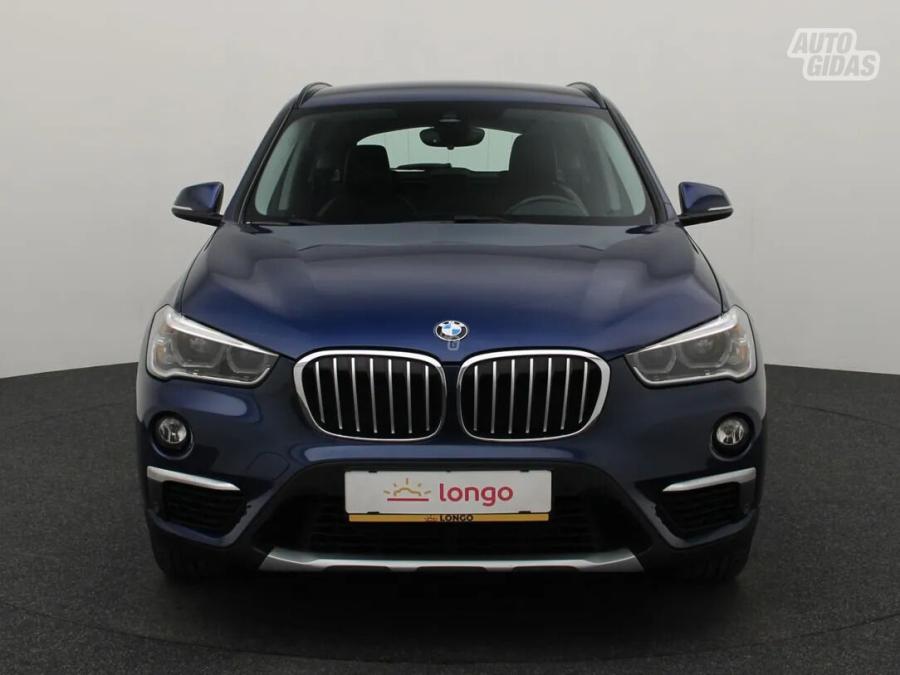Blue BMW X1 2017 in Vilnius, with an engine capacity of 2.00 L and mileage of 139 thousand km for 18199 €, photo 3 on AUTOMOTO.COM.LV