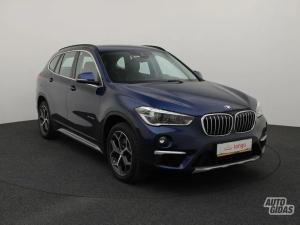 Blue BMW X1 2017 in Vilnius, with an engine capacity of 2.00 L and mileage of 139 thousand km for 18199 €, photo 10 on AUTOMOTO.COM.LV