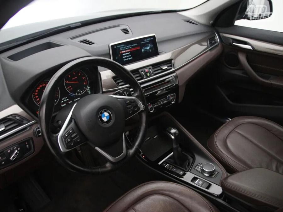 Blue BMW X1 2017 in Vilnius, with an engine capacity of 2.00 L and mileage of 139 thousand km for 18199 €, photo 16 on AUTOMOTO.COM.LV