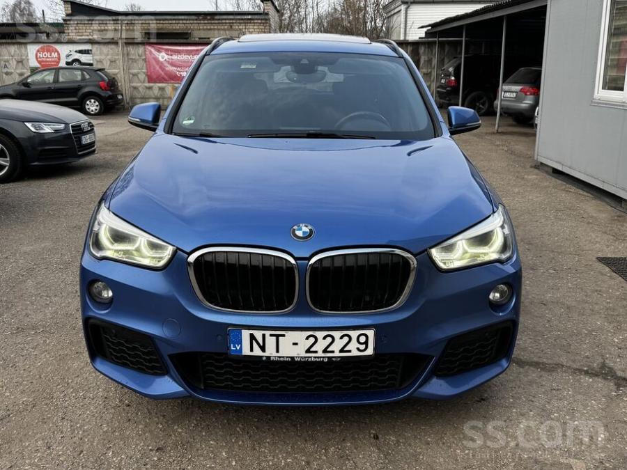 Zils BMW X1 2017 Daugavpils, ar dzinēja tilpumu 2.00 L un nobraukumu 0 tūkst. km par 16900 €, foto 3 vietnē AUTOMOTO.COM.LV