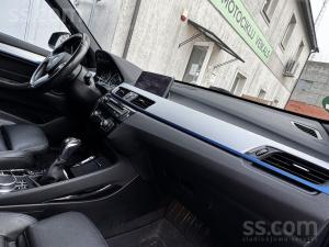 Zils BMW X1 2017 Daugavpils, ar dzinēja tilpumu 2.00 L un nobraukumu 0 tūkst. km par 16900 €, foto 17 vietnē AUTOMOTO.COM.LV