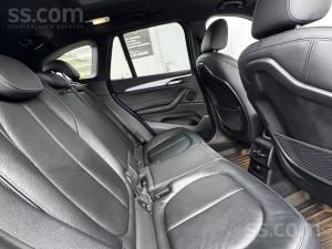 Zils BMW X1 2017 Daugavpils, ar dzinēja tilpumu 2.00 L un nobraukumu 0 tūkst. km par 16900 €, foto 28 vietnē AUTOMOTO.COM.LV