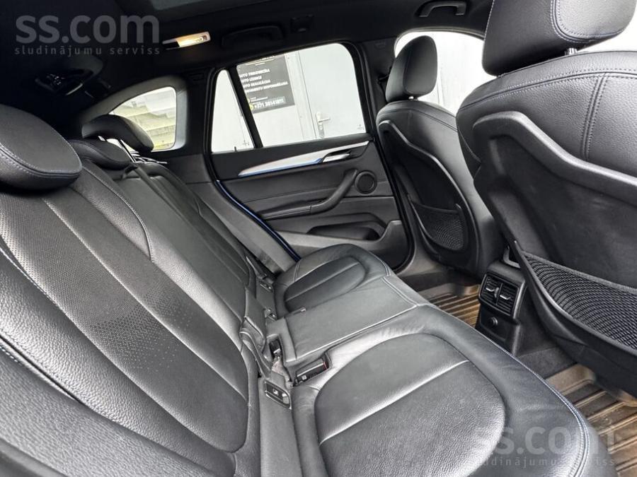Zils BMW X1 2017 Daugavpils, ar dzinēja tilpumu 2.00 L un nobraukumu 0 tūkst. km par 16900 €, foto 28 vietnē AUTOMOTO.COM.LV