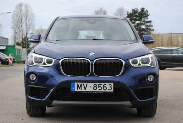 Zils BMW X1 2017 Rīga, ar dzinēja tilpumu 2.00 L un nobraukumu 290 tūkst. km par 13990 €, foto 5 vietnē AUTOMOTO.COM.LV