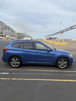Blue BMW X1 2017 in Marijampole, with an engine capacity of 2.00 L and mileage of 305 thousand km for 5950 €, photo 5 on AUTOMOTO.COM.LV