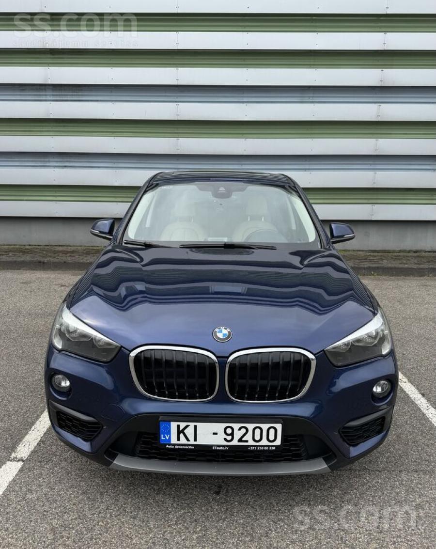 Zils BMW X1 2017 Rīga, ar dzinēja tilpumu 1.50 L un nobraukumu 239 tūkst. km par 11500 €, foto 4 vietnē AUTOMOTO.COM.LV