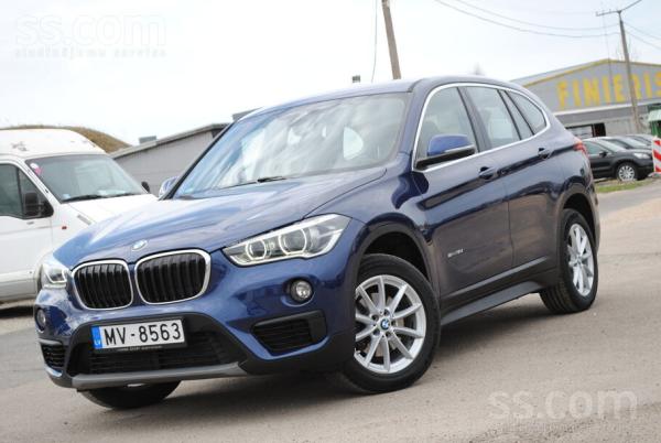 Zils BMW X1 2017 Rīga, ar dzinēja tilpumu 2.00 L un nobraukumu 290 tūkst. km par 12990 €, foto 1 vietnē AUTOMOTO.COM.LV