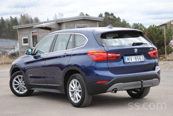 Zils BMW X1 2017 Rīga, ar dzinēja tilpumu 2.00 L un nobraukumu 290 tūkst. km par 12990 €, foto 3 vietnē AUTOMOTO.COM.LV