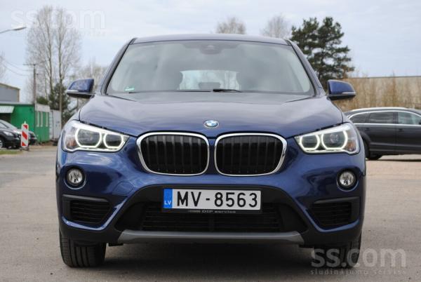 Zils BMW X1 2017 Rīga, ar dzinēja tilpumu 2.00 L un nobraukumu 290 tūkst. km par 12990 €, foto 5 vietnē AUTOMOTO.COM.LV