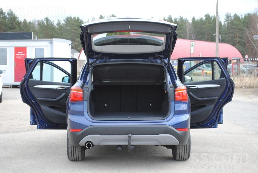 Zils BMW X1 2017 Rīga, ar dzinēja tilpumu 2.00 L un nobraukumu 290 tūkst. km par 12990 €, foto 9 vietnē AUTOMOTO.COM.LV