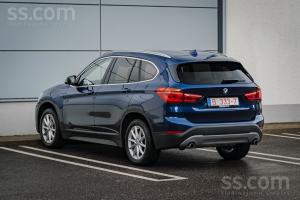 Blue BMW X1 2017 in Riga, with an engine capacity of 2.00 L and mileage of 92 thousand km for 18500 €, photo 7 on AUTOMOTO.COM.LV