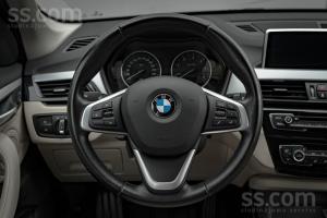 Blue BMW X1 2017 in Riga, with an engine capacity of 2.00 L and mileage of 92 thousand km for 18500 €, photo 17 on AUTOMOTO.COM.LV