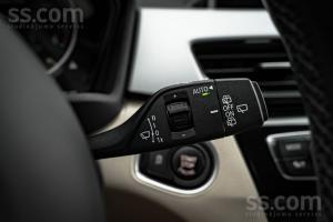Blue BMW X1 2017 in Riga, with an engine capacity of 2.00 L and mileage of 92 thousand km for 18500 €, photo 19 on AUTOMOTO.COM.LV