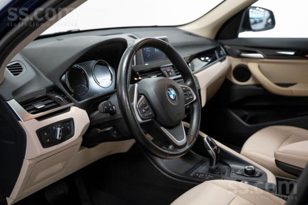 Zils BMW X1 2018 Rīga, ar dzinēja tilpumu 1.50 L un nobraukumu 96 tūkst. km par 16900 €, foto 9 vietnē AUTOMOTO.COM.LV