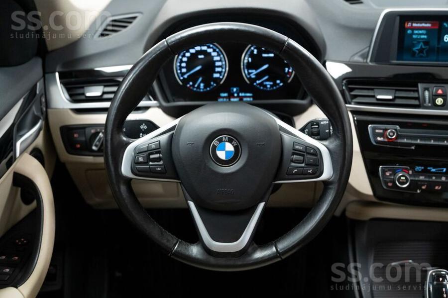 Zils BMW X1 2018 Rīga, ar dzinēja tilpumu 1.50 L un nobraukumu 96 tūkst. km par 16900 €, foto 10 vietnē AUTOMOTO.COM.LV