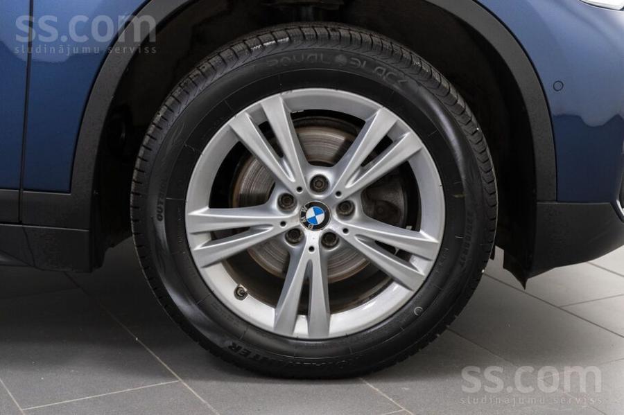 Zils BMW X1 2018 Rīga, ar dzinēja tilpumu 1.50 L un nobraukumu 96 tūkst. km par 16900 €, foto 12 vietnē AUTOMOTO.COM.LV