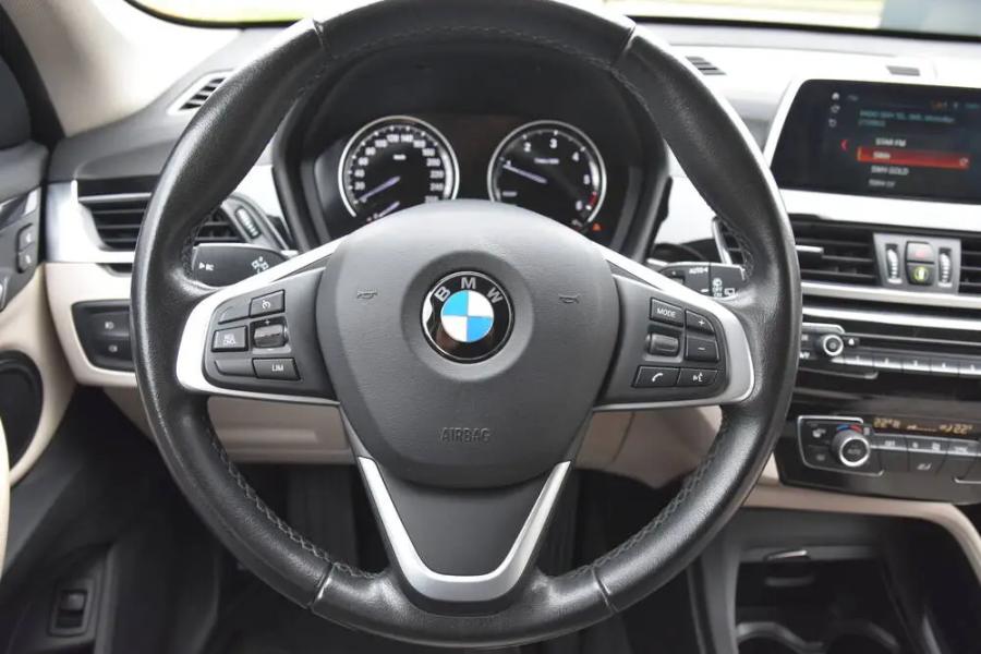 Zils BMW X1 2018 Mārupe, ar dzinēja tilpumu 2.00 L un nobraukumu 218 tūkst. km par 14450 €, foto 11 vietnē AUTOMOTO.COM.LV