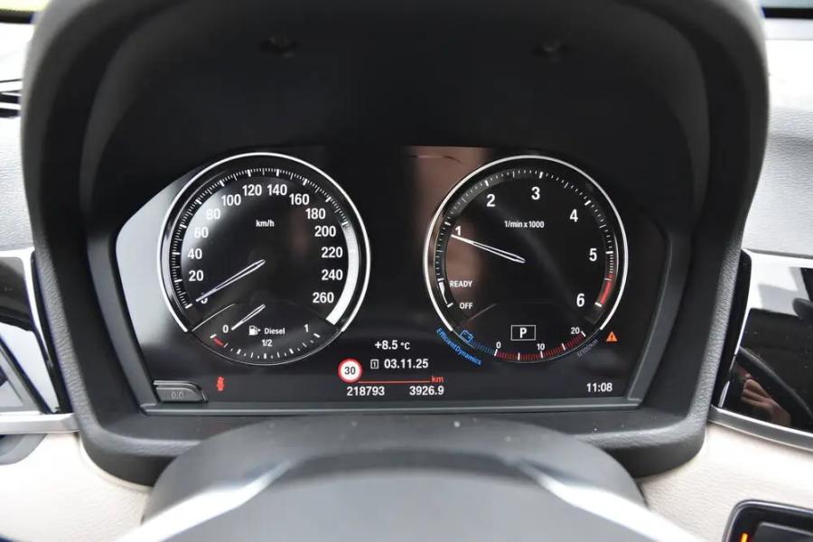 Zils BMW X1 2018 Mārupe, ar dzinēja tilpumu 2.00 L un nobraukumu 218 tūkst. km par 14450 €, foto 12 vietnē AUTOMOTO.COM.LV