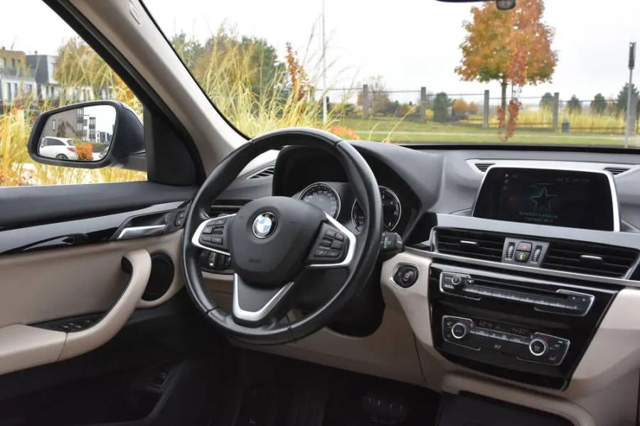 Zils BMW X1 2018 Mārupe, ar dzinēja tilpumu 2.00 L un nobraukumu 218 tūkst. km par 14450 €, foto 14 vietnē AUTOMOTO.COM.LV