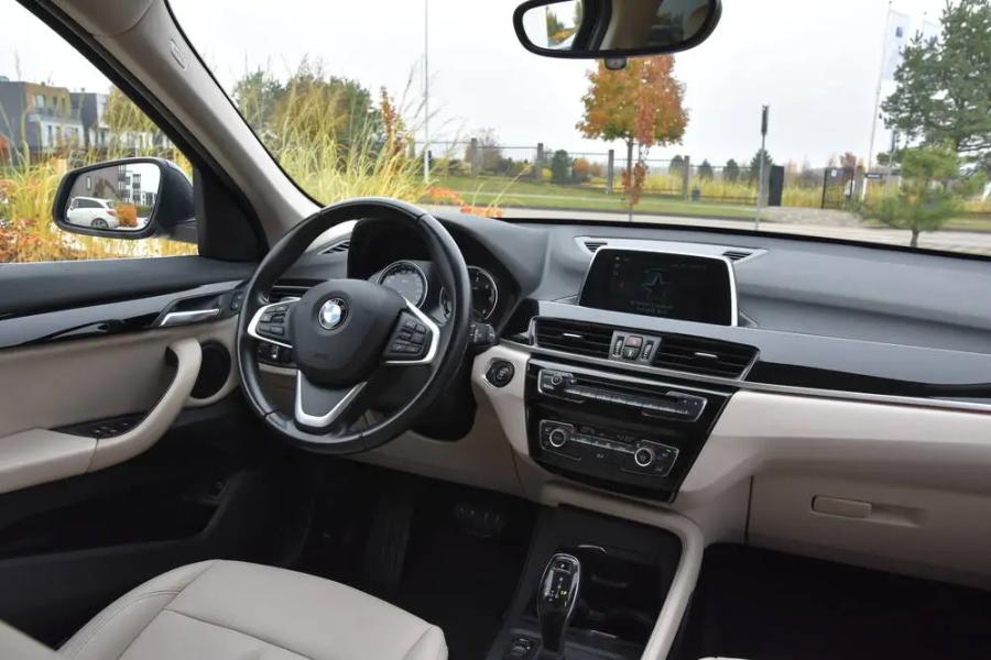 Zils BMW X1 2018 Mārupe, ar dzinēja tilpumu 2.00 L un nobraukumu 218 tūkst. km par 14450 €, foto 15 vietnē AUTOMOTO.COM.LV