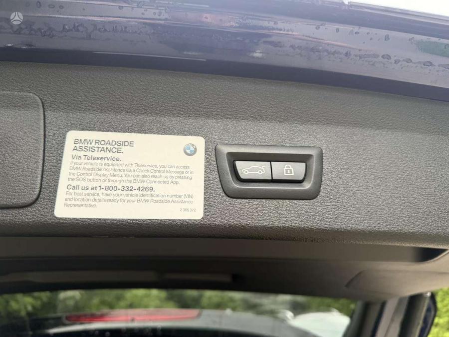 Blue BMW X1 2018 in Kaunas, with an engine capacity of 2.00 L and mileage of 50 thousand km for 15950 €, photo 16 on AUTOMOTO.COM.LV