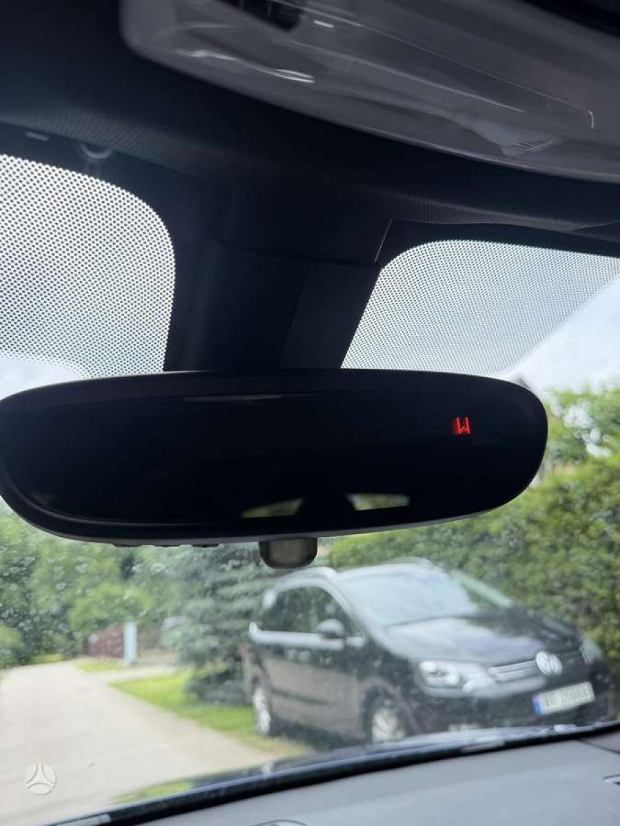 Blue BMW X1 2018 in Kaunas, with an engine capacity of 2.00 L and mileage of 50 thousand km for 15950 €, photo 23 on AUTOMOTO.COM.LV