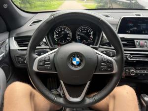 Blue BMW X1 2018 in Kaunas, with an engine capacity of 2.00 L and mileage of 50 thousand km for 15950 €, photo 27 on AUTOMOTO.COM.LV