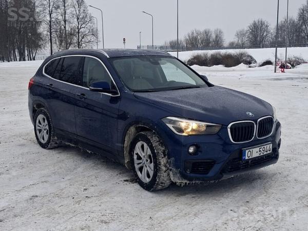 Синий БМВ Х1 2018 в Лимбажи, объемом двигателя 2.00 л и пробегом 220 тыс. км за 14800 €, фото 7 на AUTOMOTO.COM.LV