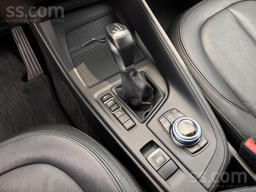 Zils BMW X1 2018 Jelgava, ar dzinēja tilpumu 2.00 L un nobraukumu 202 tūkst. km par 12990 €, foto 21 vietnē AUTOMOTO.COM.LV