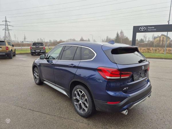 Blue BMW X1 2019 in Panevezys, with an engine capacity of 2.00 L and mileage of 178 thousand km for 16700 €, photo 7 on AUTOMOTO.COM.LV