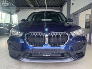 Blue BMW X1 2019 in Kaunas, with an engine capacity of 2.00 L and mileage of 69 thousand km for 23327 €, photo 2 on AUTOMOTO.COM.LV