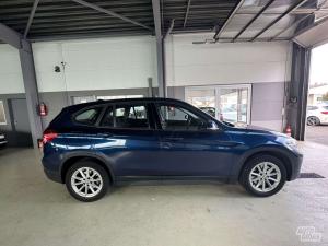 Blue BMW X1 2019 in Kaunas, with an engine capacity of 2.00 L and mileage of 69 thousand km for 23327 €, photo 7 on AUTOMOTO.COM.LV