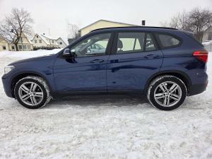 Blue BMW X1 2019 in Utena, with an engine capacity of 2.00 L and mileage of 138 thousand km for 13850 €, photo 8 on AUTOMOTO.COM.LV
