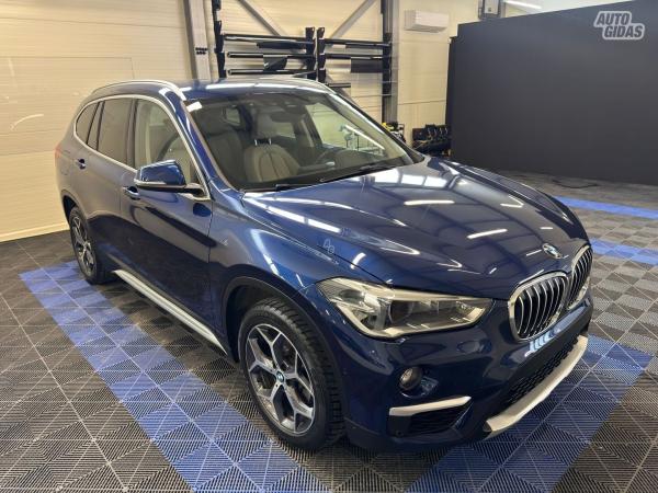 Blue BMW X1 2019 in Kaunas, with an engine capacity of 2.00 L and mileage of 198 thousand km for 15900 €, photo 2 on AUTOMOTO.COM.LV