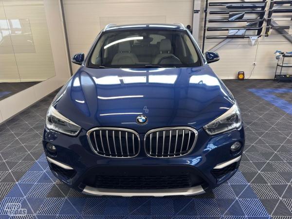 Blue BMW X1 2019 in Kaunas, with an engine capacity of 2.00 L and mileage of 198 thousand km for 15900 €, photo 5 on AUTOMOTO.COM.LV